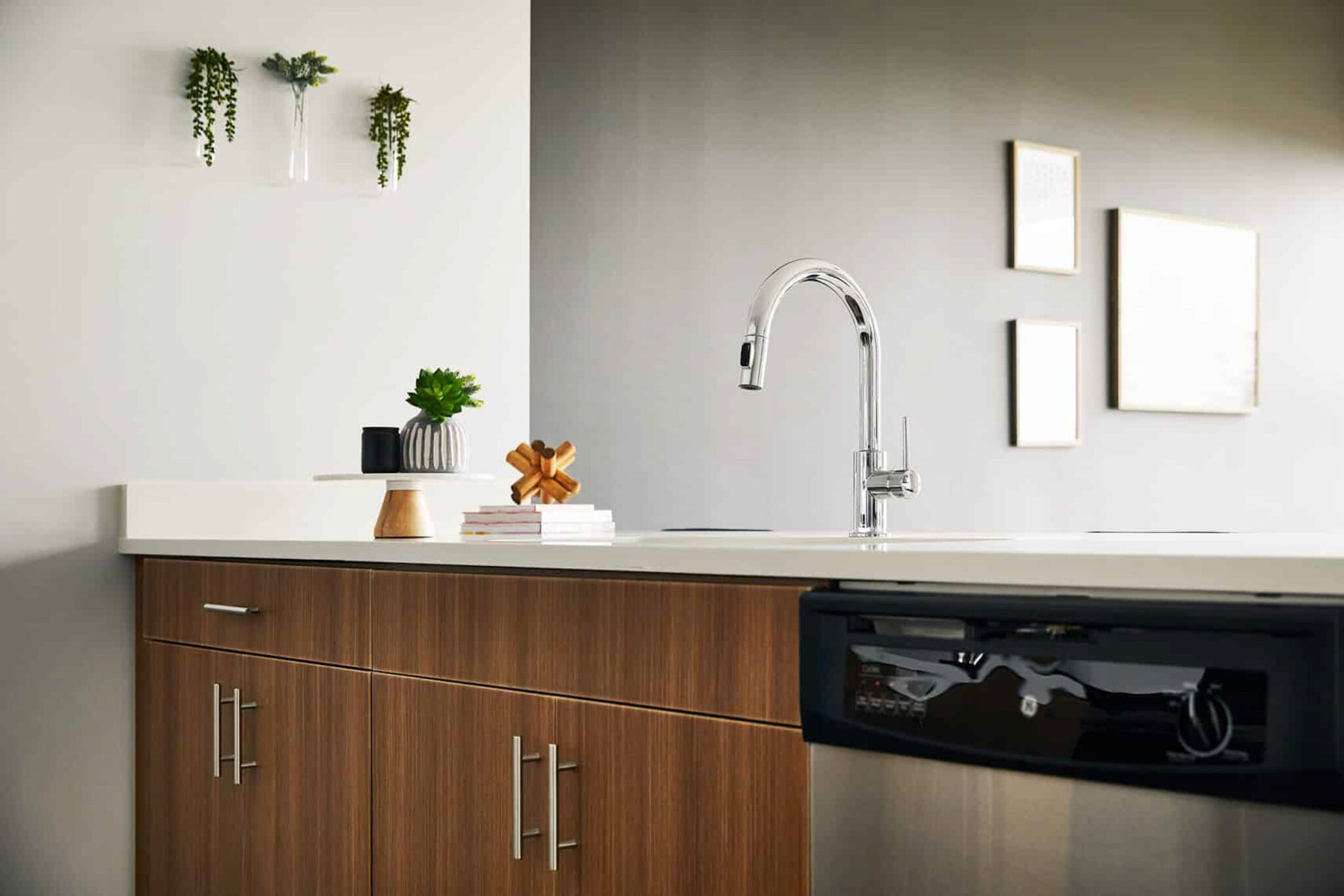 Gallery | Champaign-Urbana Student Apartments | Seven07