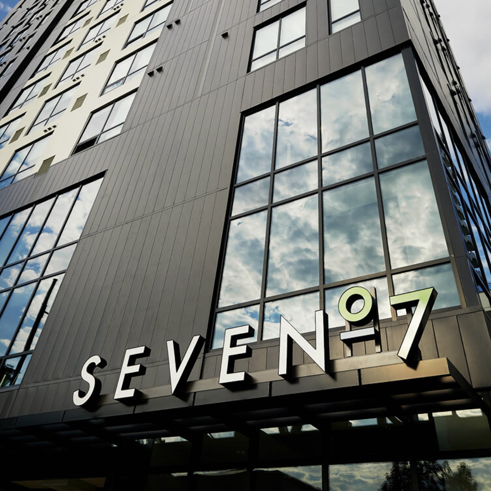 Seven07 | Student Apartments in Champaign, IL